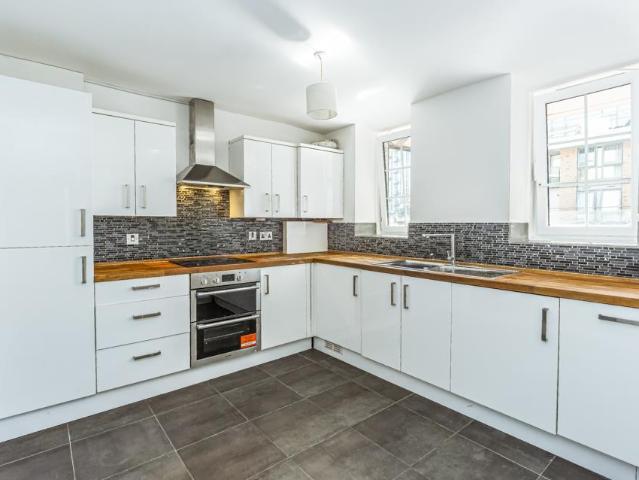 Ballard House, Greenwich 2 bed apartment to rent £1,950 pcm £450 pw