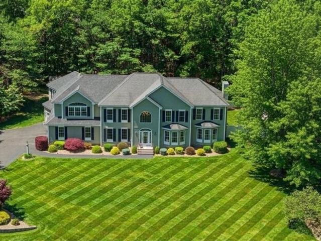 Ballard Rd, Pelham, Home For Sale
