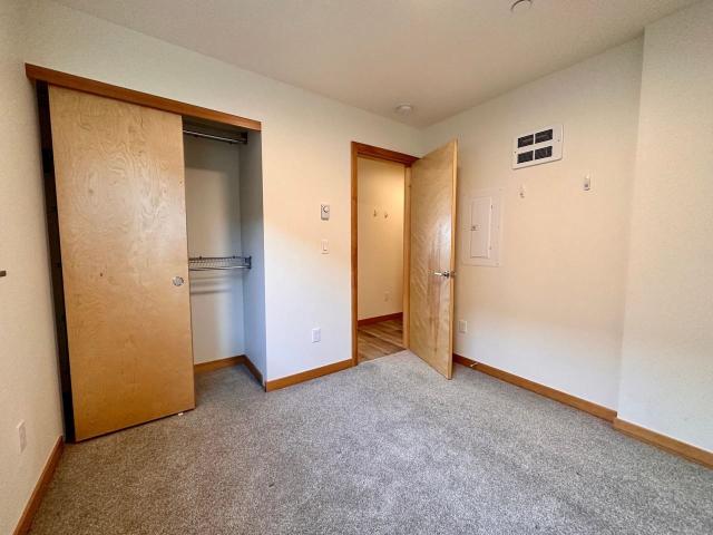 Ballard 58 2 Bedroom Apartment for Rent at 2226 Nw 58th St, Seattle, WA 98107 Adams