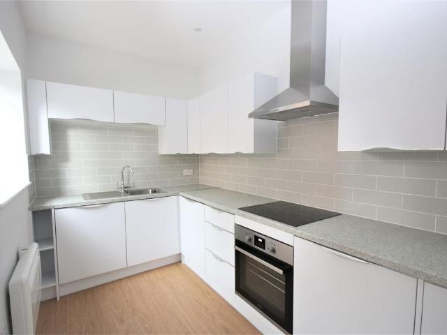 Ballards Lane, North Finchley N12, 1 bed flat to rent, £1,500 pcm | PrimeLocation