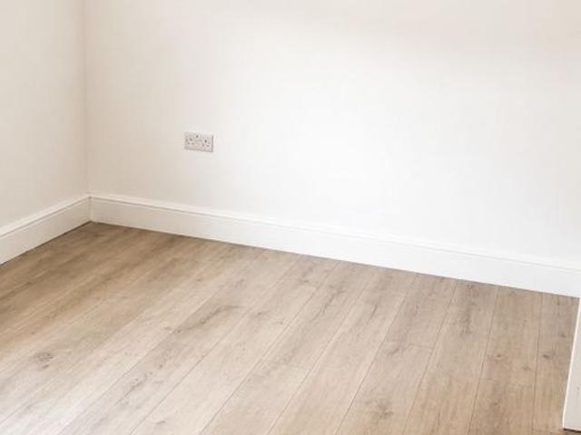 Ballards Lane, Finchley N3, Property to rent, £895 pcm | PrimeLocation