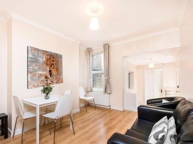 Ballards Lane, Finchley, 2 Bedroom Flat