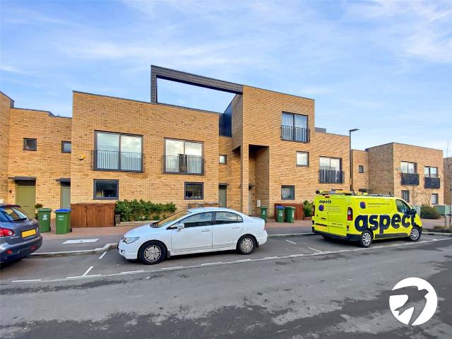 Ballast Road, Erith DA8, 4 bed terraced house to rent, £2,650 pcm | PrimeLocation