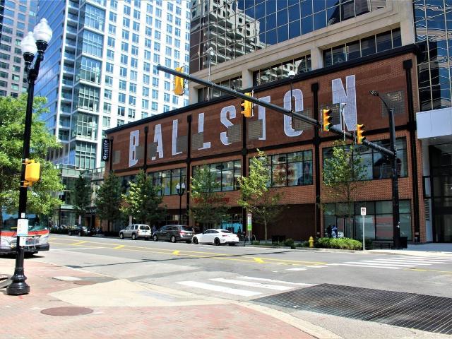 Ballston Park Studio Apartment for Rent at 351 N Glebe Rd, Arlington, VA 22203 Ashton Heights