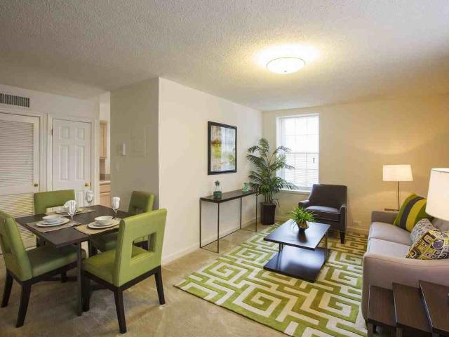 Ballston Park 1 Bedroom Apartment for Rent at 351 N Glebe Rd, Arlington, VA 22203 Ashton Heights