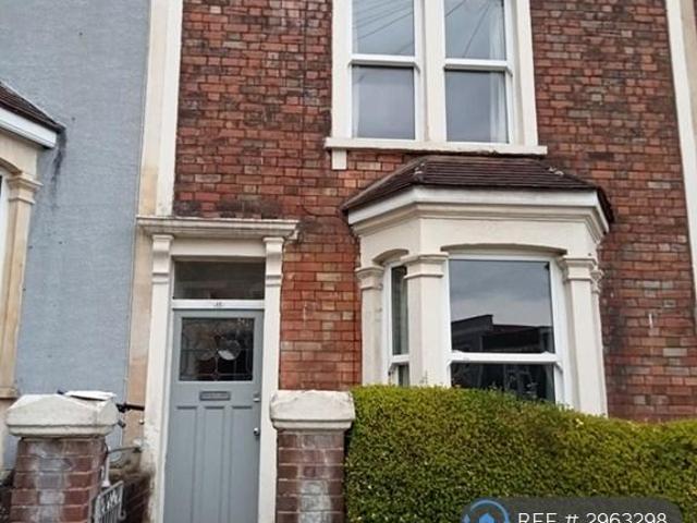 Balmain Street, Bristol, BS4 2 bed terraced house to rent £1,550 pcm £358 pw