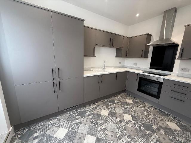 Balmoral Terrace, Grangetown, Sunderland SR2, 2 bed flat to rent, £750 pcm | PrimeLocation