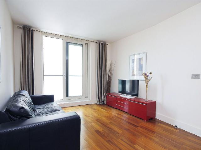 Balmoral Apartments, 2 Praed Street W2, 1 bed flat to rent, £2,600 pcm | PrimeLocation