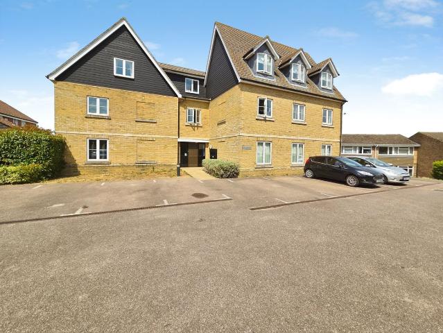 Balmoral Court, Braintree CM7, 2 bed flat to rent, £1,150 pcm | PrimeLocation