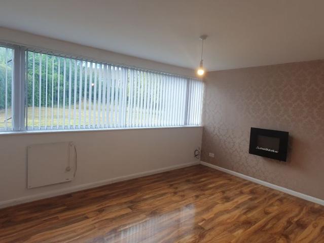 Balmoral Close, Coventry CV2, 2 bed flat to rent, £950 pcm | PrimeLocation