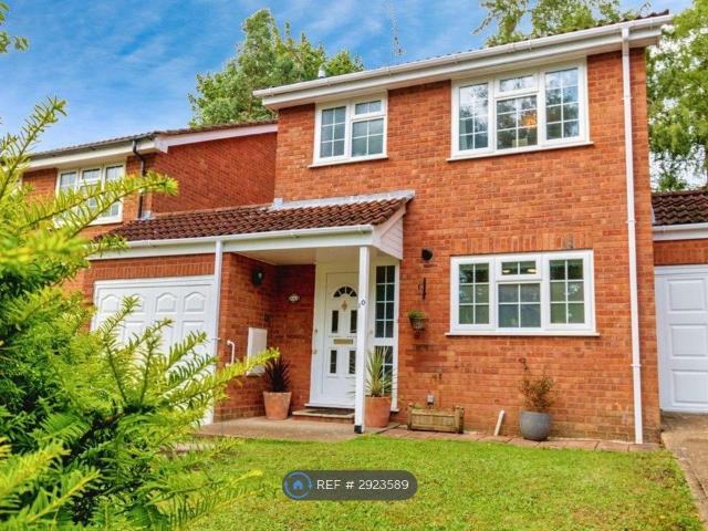 Balmoral Close, Southampton SO16, 3 bed semi detached house to rent, £1,800 pcm | PrimeLocation