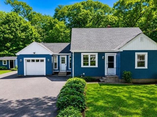 Balmoral Ct, Seekonk, Home For Sale