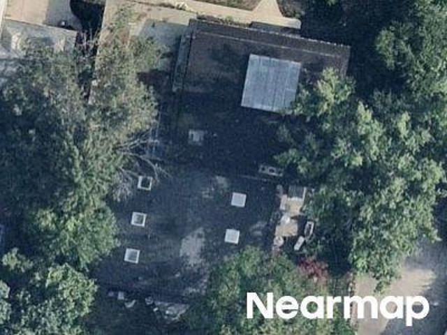 Balmoral Dr