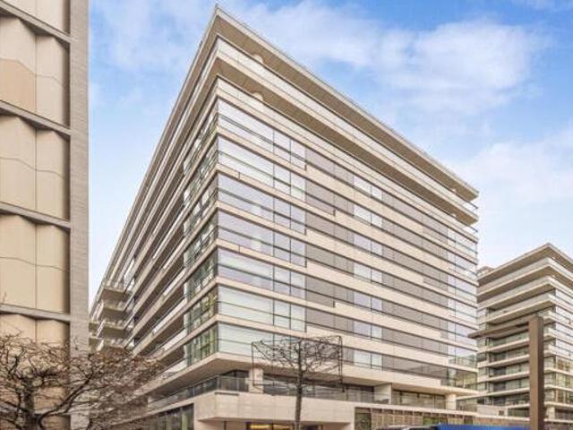 Balmoral House, Earls Way, 2 Bedroom Flat