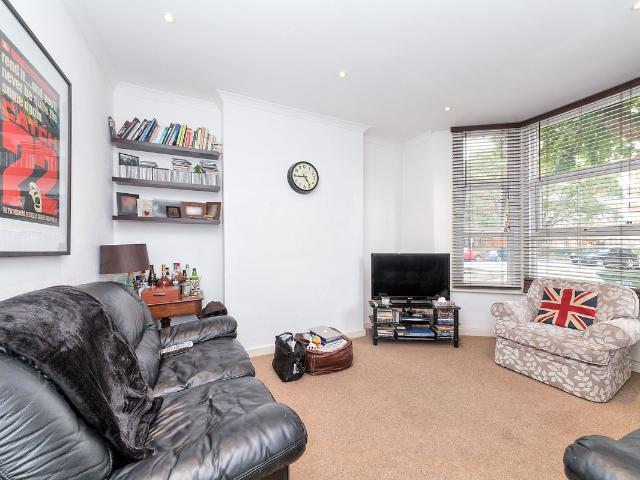 Balmoral Road, London NW2, 2 bed flat to rent, £2,250 pcm | PrimeLocation