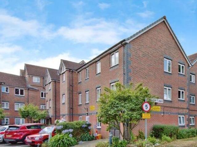 Balmoral Road, Westcliff on sea, 1 Bedroom Flat