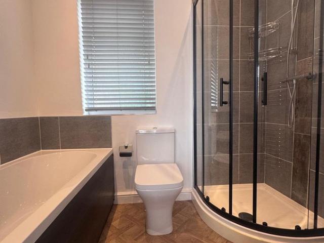 Balne Lane, Wakefield WF2, Room to rent, £695 pcm | PrimeLocation