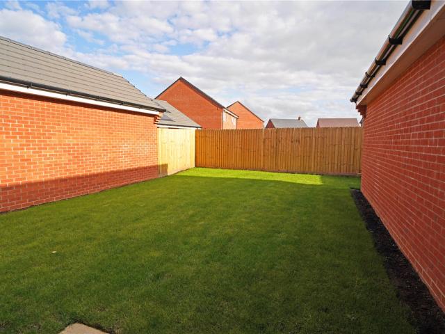 Balsam Lane, Warwick