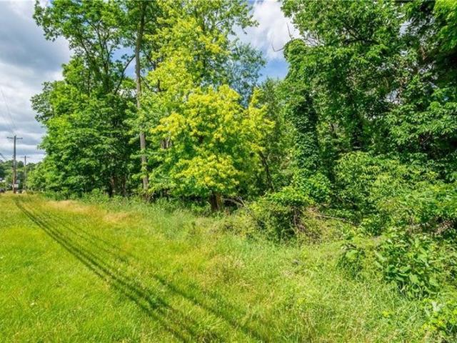Baptist Rd, Pittsburgh, PA 15236