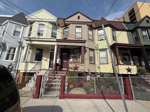 Bartholdi Ave, Jersey City, Home For Sale
