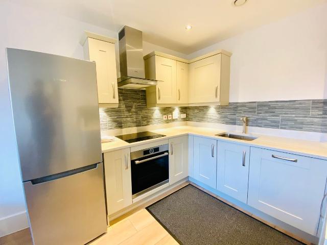 Bartholomew Court, Norwich NR1, 2 bed flat to rent, £1,250 pcm | PrimeLocation