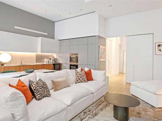 Bartholomew Close, London EC1A, 2 bed flat to rent, £5,417 pcm | PrimeLocation