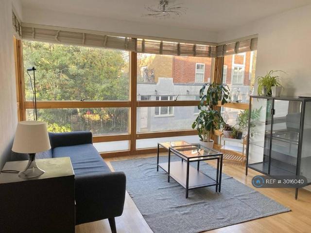 Bartholomew House, London, W10 1 bed flat to rent £2,250 pcm £519 pw