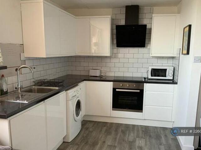 Bartholomew Street West, Exeter, 5 Bedroom Flat