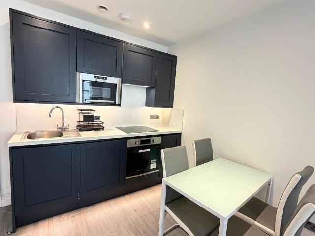 Bartholomews, Brighton BN1, 1 bed flat to rent, £1,525 pcm | PrimeLocation