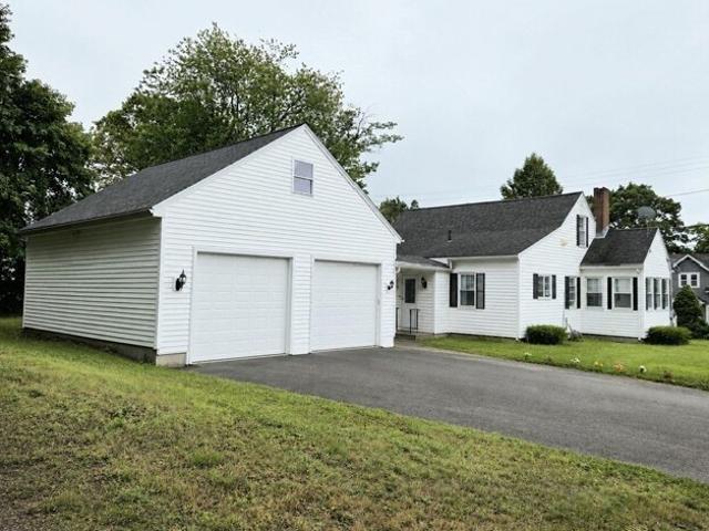 Barthel Ave, Gardner, Home For Sale