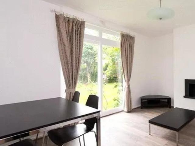 Bartonway, 27 32 Queen's Terrace, London, NW8 6DX, United Kingdom | 2 bed apartment for rent #140543522 | Rentberry