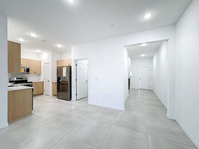 Barton Court 4 Bedroom Apartment for Rent at 1780 Barton Towne Cir, Saint Cloud, FL 34769