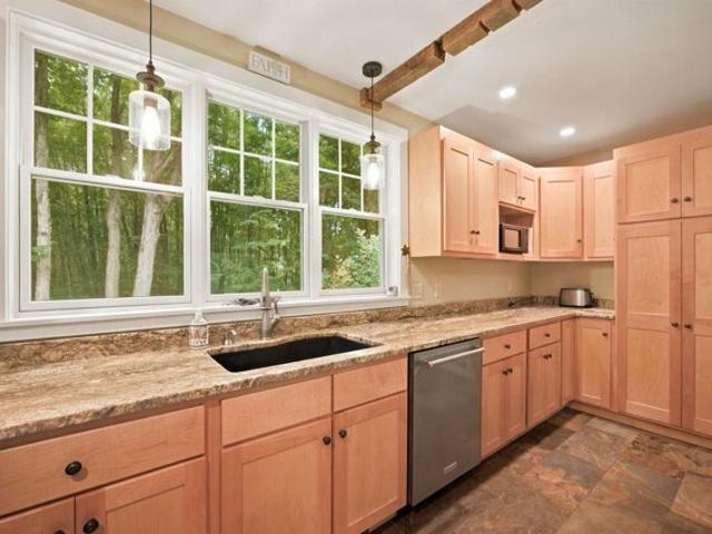 Barton Corner Rd, Hopkinton, Home For Sale