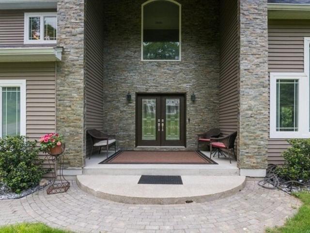 Barton Ave, Belchertown, Home For Sale