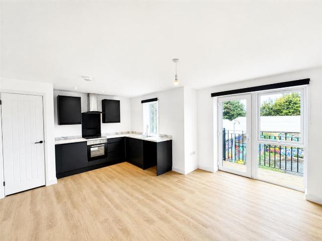 Barton Hill Road, St Phillips, Bristol BS5, 1 bed flat to rent, £1,300 pcm | PrimeLocation