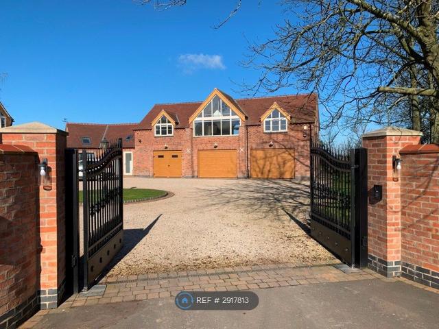 Barton In The Beans, Nuneaton CV13, 2 bed flat to rent, £2,200 pcm | PrimeLocation