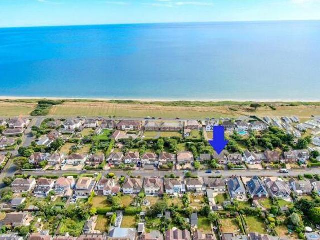 Barton On Sea, Purbeck Road, New Milton, 3 Bedroom Detached