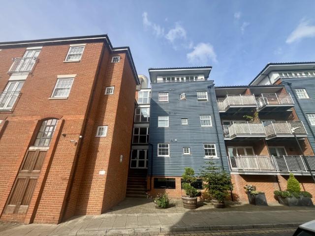 Barton Mill Road, Canterbury CT1, 2 bed flat to rent, £1,400 pcm | PrimeLocation
