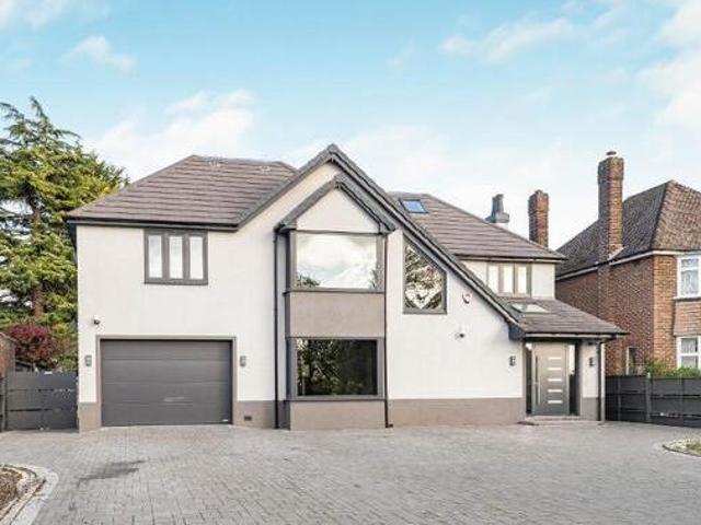 Barton Road, Luton, 7 Bedroom Detached