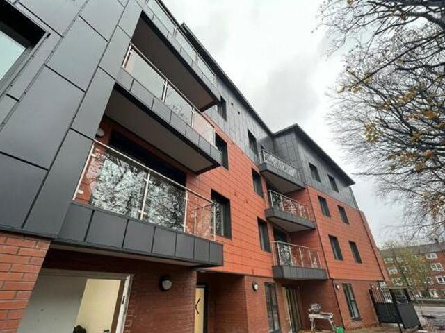 Barton Road, Manchester, 2 Bedroom Apartment