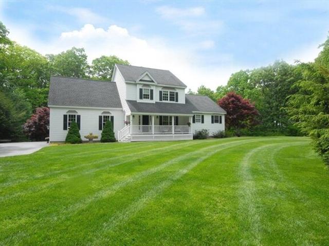 Barton Rd, Harvard, Home For Sale