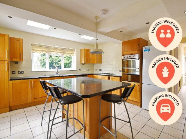 Bartonia Grove, Brislington, Bristol, Somerset BS4, 5 bed semi detached house to rent, £2,500 pcm | PrimeLocation