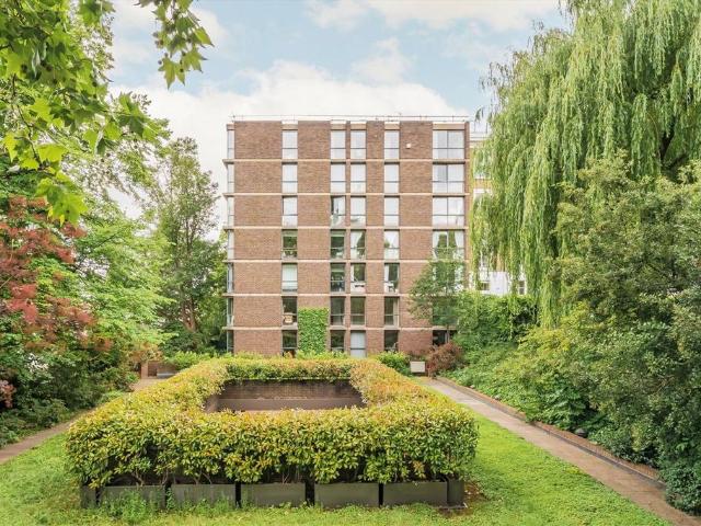 Bartok House, London W11 2 bed flat to rent £3,300 pcm £762 pw