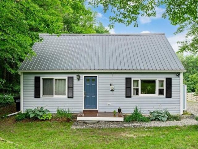 Bartlett Hill Rd, Cambridge, Home For Sale