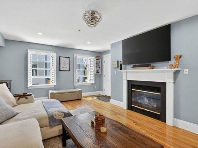 Bartlett St Unit,boston, Condo For Sale