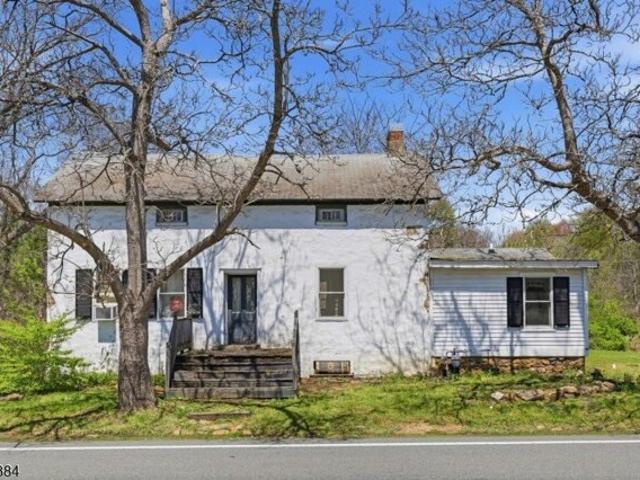 Bartley Rd, Washington Township, Home For Sale