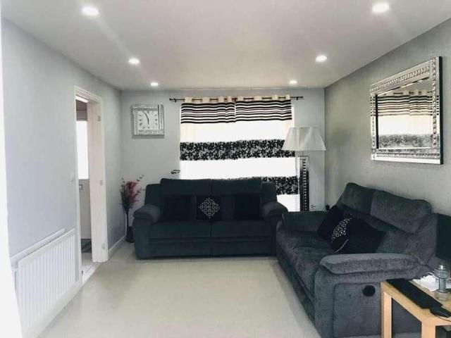 Bartley Wilson Way, CF11