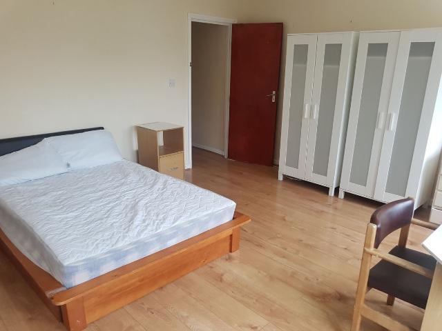 Bartlemas Road, Oxford OX4, 4 bed semi detached house to rent, £2,800 pcm | PrimeLocation