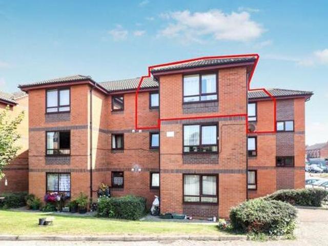 Barwick House, Duck Street, 2 Bedroom Retirement