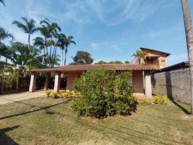 Barão Geraldo Chácaras Leandro casa com 3 dormitórios sendo uma suíte, piscina, terreno de 1.02